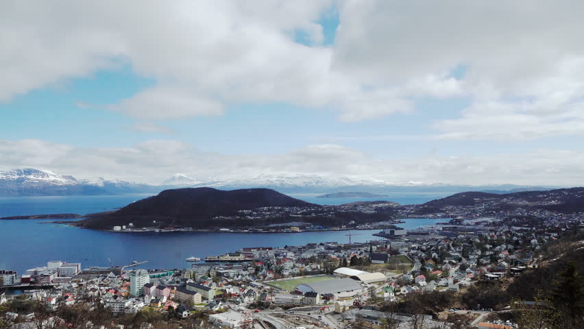 Seaside Town landscape in Norway image - Free stock photo - Public ...