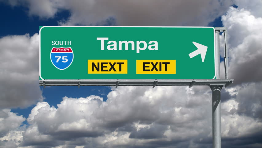 Exit sign with arrow image - Free stock photo - Public Domain photo ...