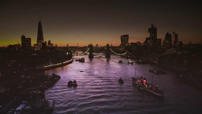 London Night Sky with Dramatic Skies image - Free stock photo - Public ...
