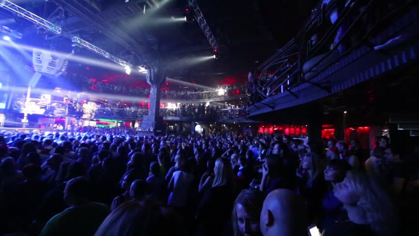 MOSCOW - NOV 28, 2015: Crowd Of Spectators Watch Performance During ...