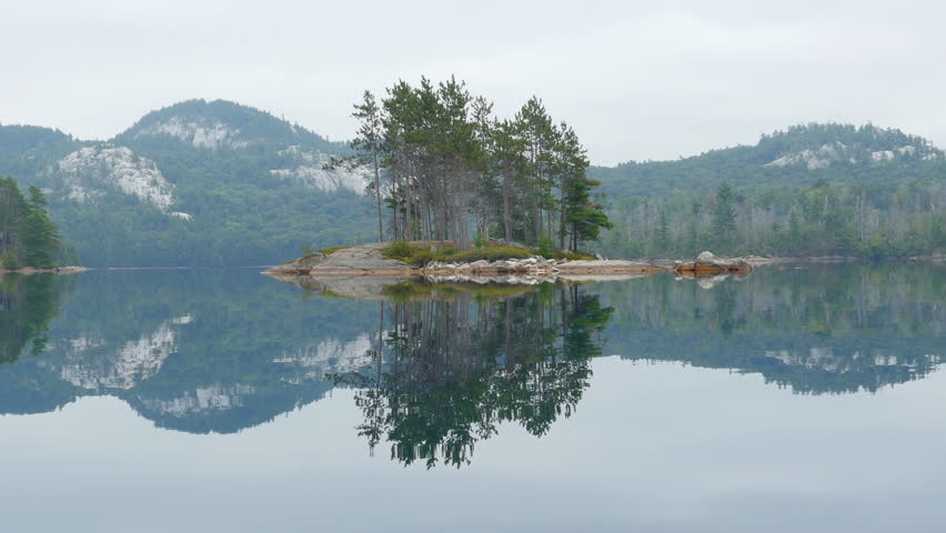 Canoe in a calm lake image - Free stock photo - Public Domain photo ...