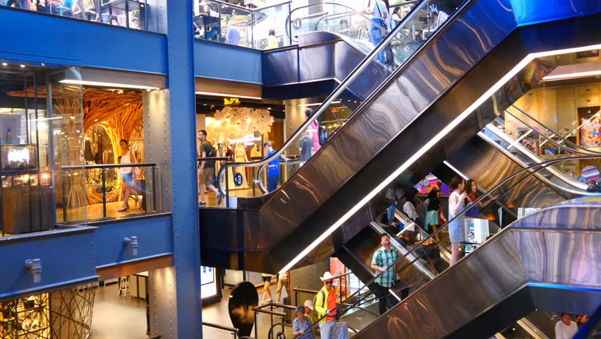 Escalator 4k Shopping Mall Crowd Of People Buy Shop Center Centre Last ...