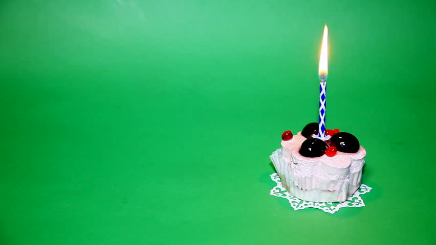Video de stock de cake on the green screen | 2822626 | Shutterstock