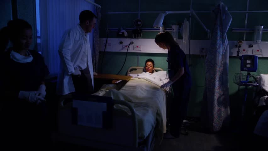 Stockvideo von medical team working together at night, | 5783216 ...
