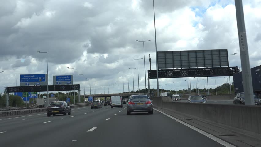 Stock Video Clip of M25 MOTORWAY LONDON, HEATHROW, ENGLAND - AUGUST ...