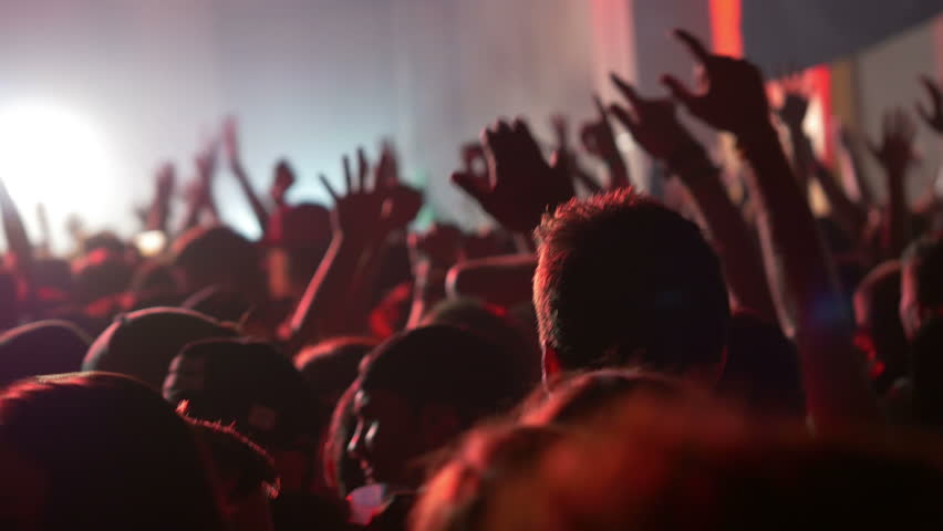 4K Concert Crowd At Live Music Festival Varastovideo 7186627 | Shutterstock